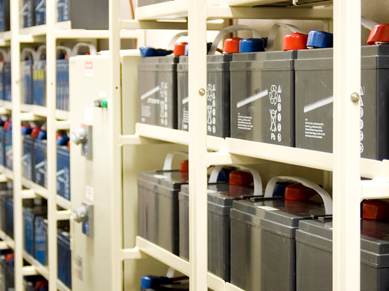 Data Center Battery Types, Performance, and Selection Guide | KEYENCE ...